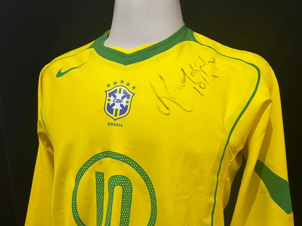 Camisa da Seleção Brasileira Oficial I Nike 2004/2005 #10 Ronaldinho ...